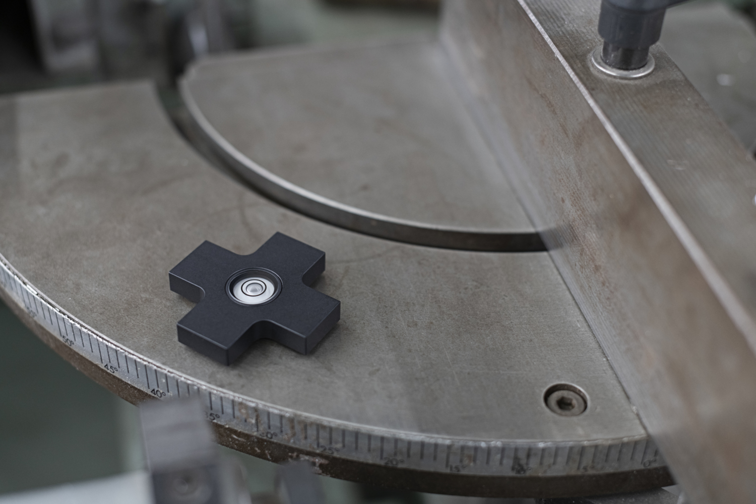 Cross spirit level - Stahl-Libellen